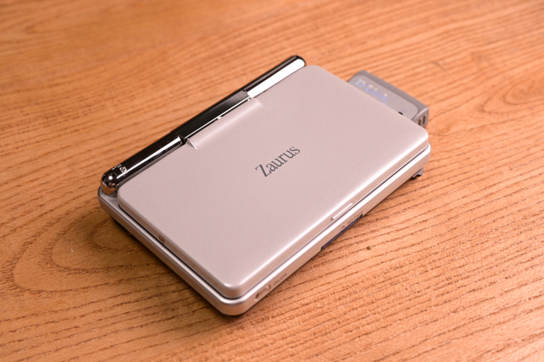 Zaurus ？寻找最后的恐龙！ - GeekLogic